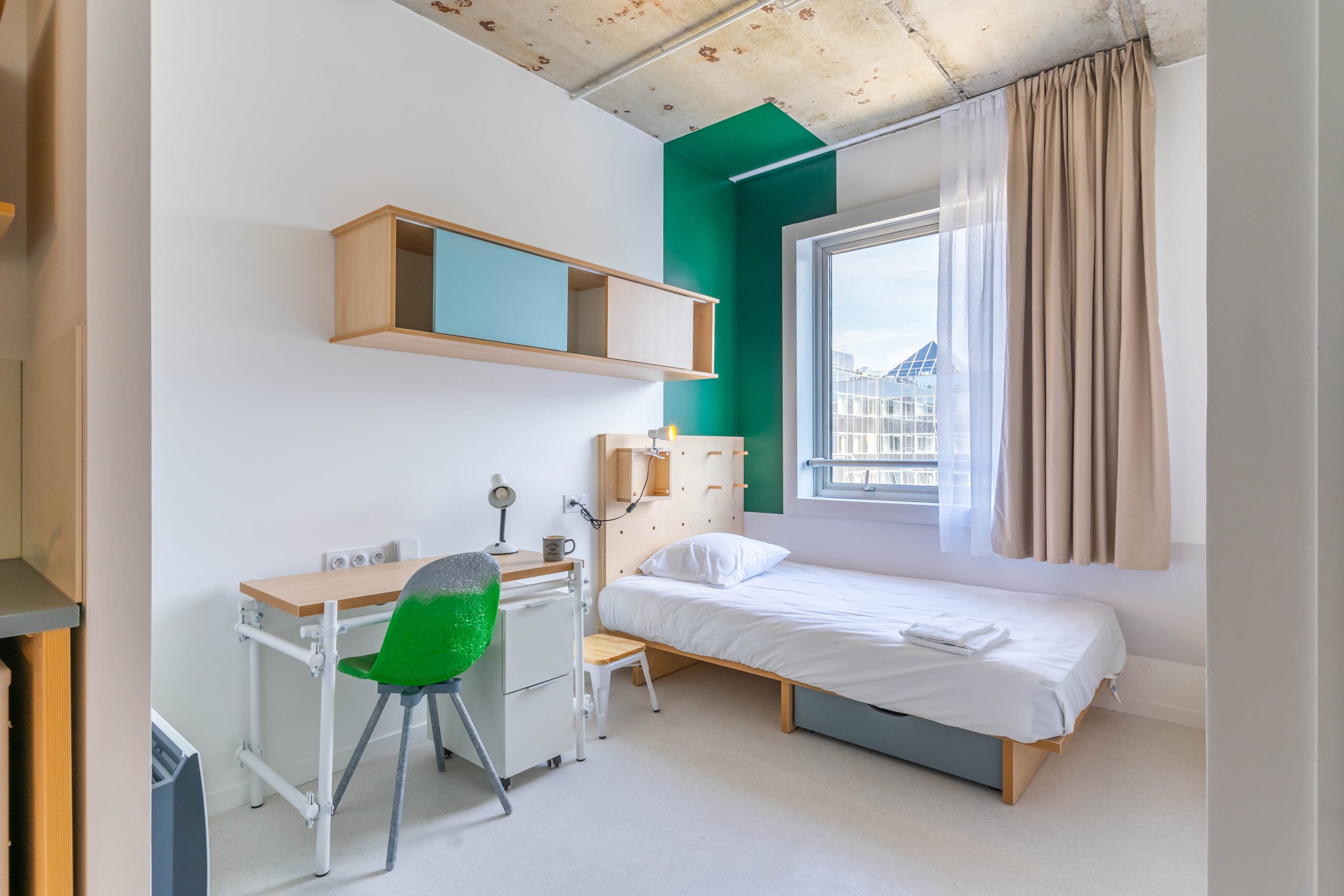 Hotel Accommodation in Noisy-le-Grand - Secure Your Space